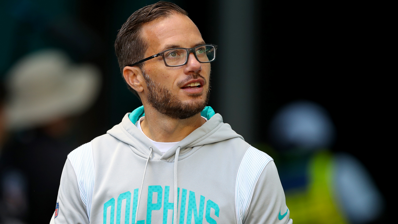 Mike McDaniel Asked About Robert Saleh And Reveals Hilarious Past