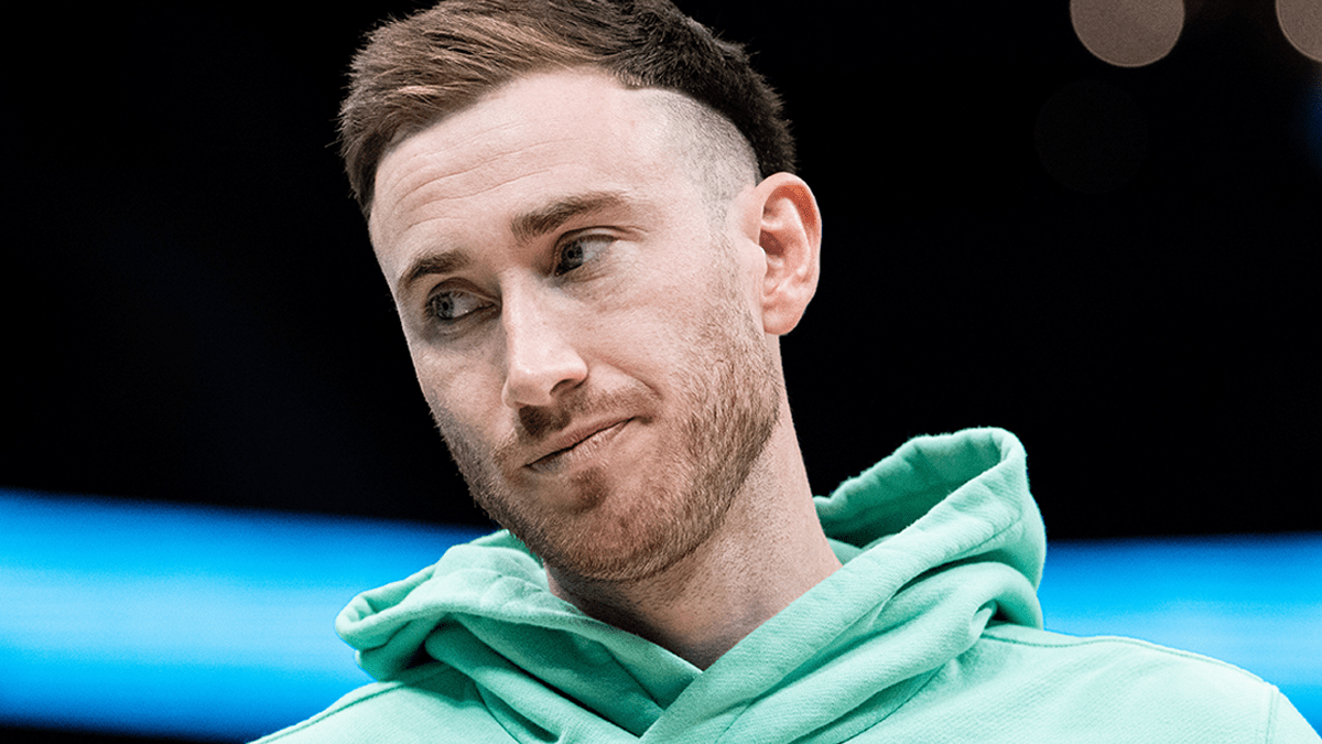 Gordon Hayward Weird Haircut Gets Roasted By NBA Fans