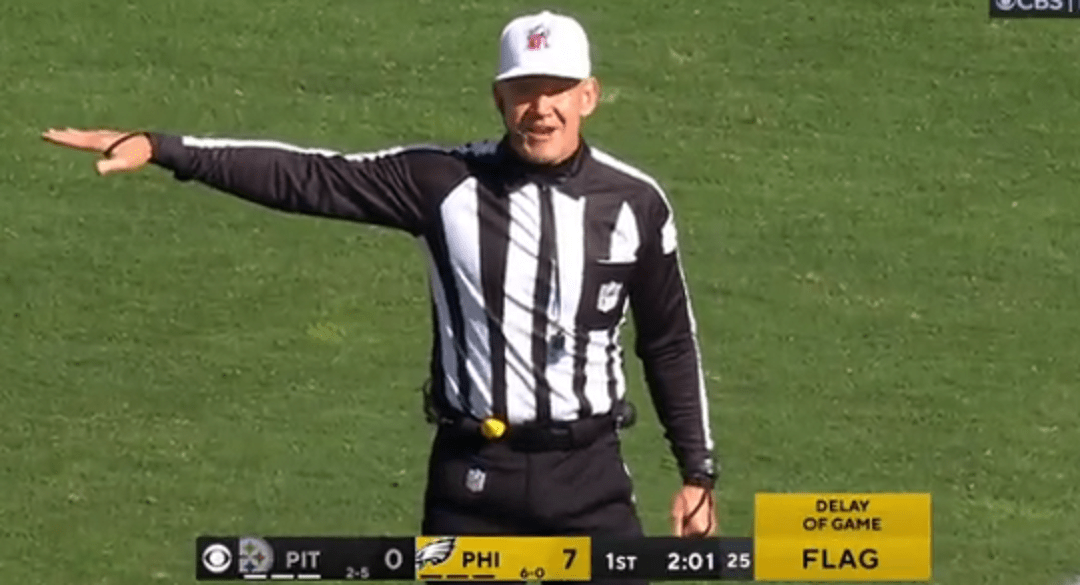 NFL Ref Has Brain Fart Makes Up New Call During Steelers-Eagles Game ...