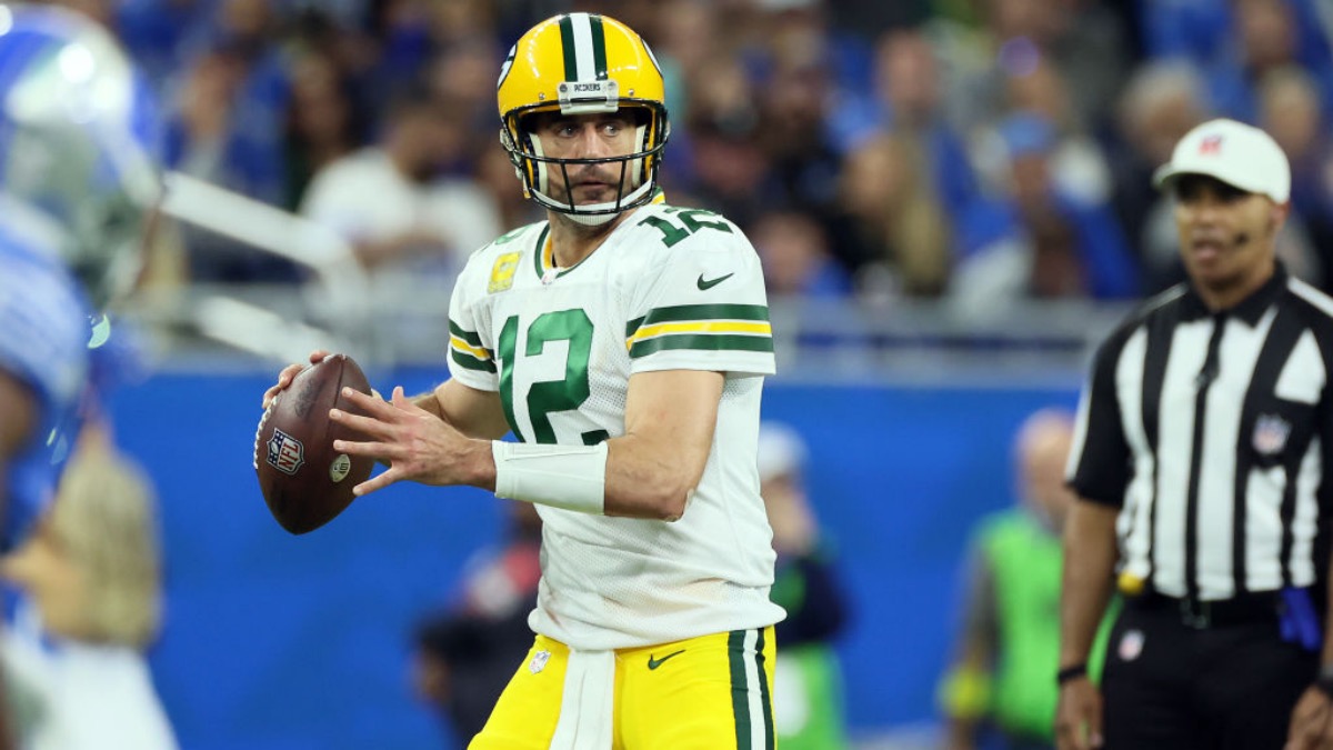 Aaron Rodgers Doesn't Care What You Think About Week 9 Performance