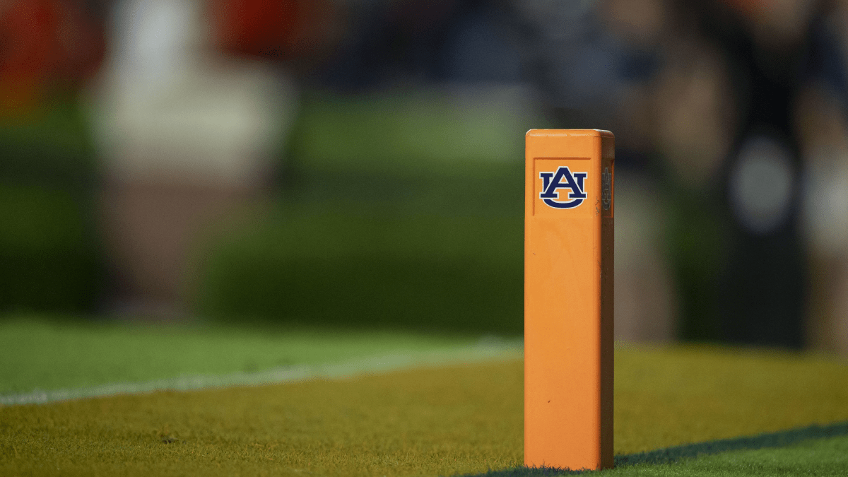 Bryan Harsin's Sister In-Law, Model Keli Park, Jabs At Hugh Freeze Hire