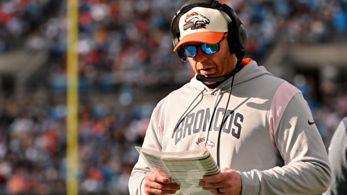 Denver Broncos Coach Chimes In On Purcell Yelling At Russell Wilson