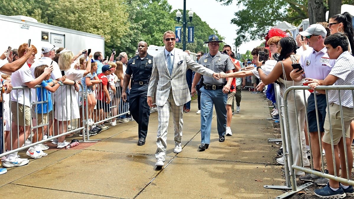 Ole Miss Fan Suggests Pelting Lane Kiffin With Mustard During Egg Bowl