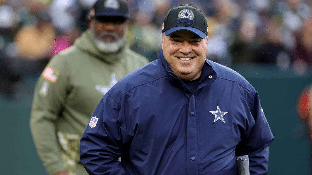 Mike McCarthy Trolled For Cosplaying Vince Lombardi In Lambeau Return