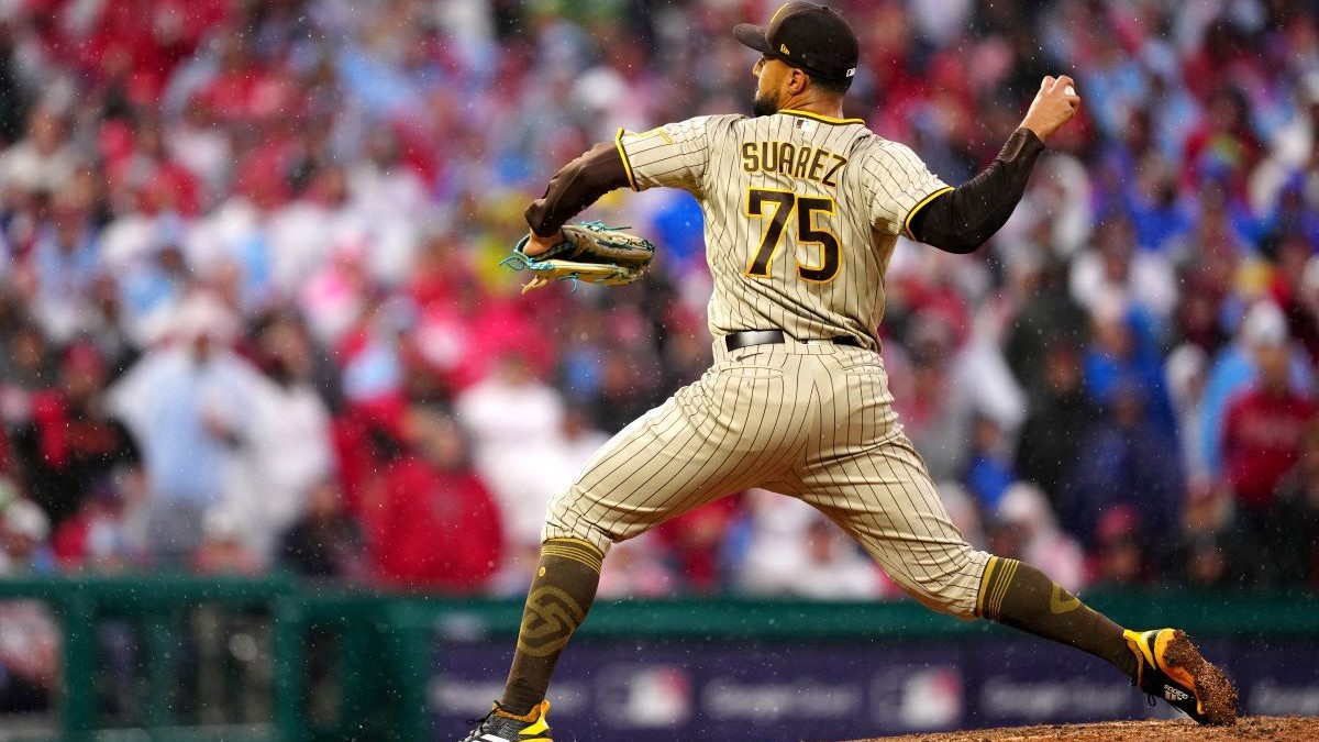 Padres Shock Baseball Fans With Unprecedented Deal For Reliever