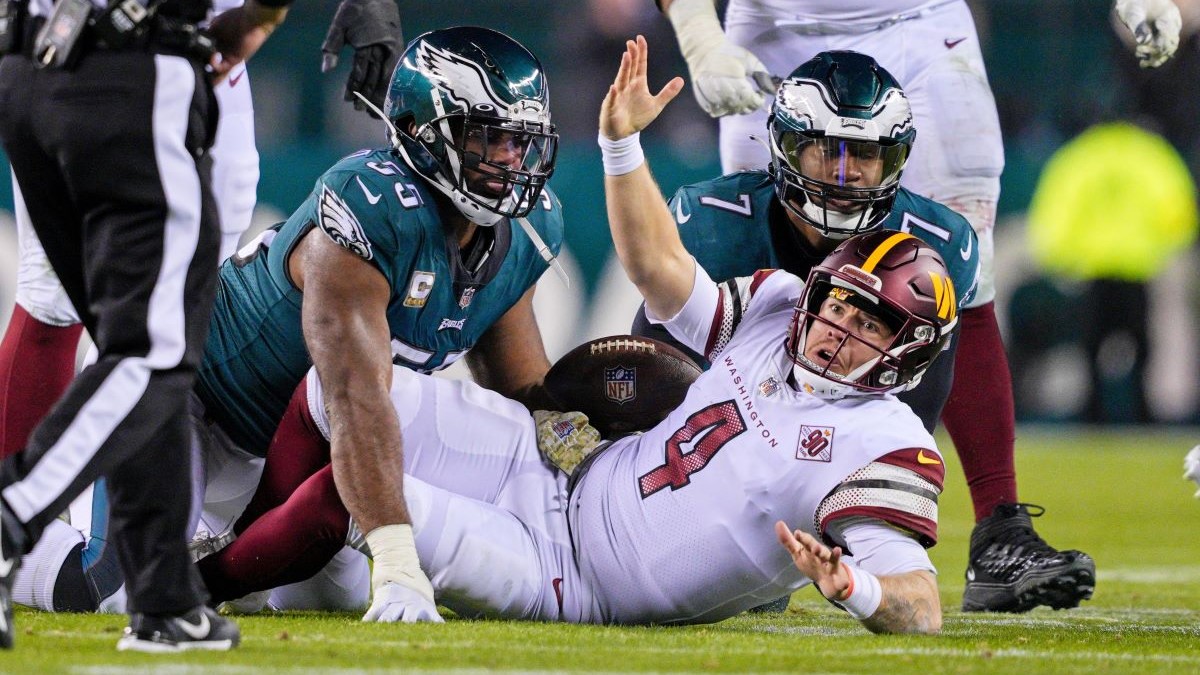 NFL Fans Split Over Controversial Ending To Commanders-Eagles Game