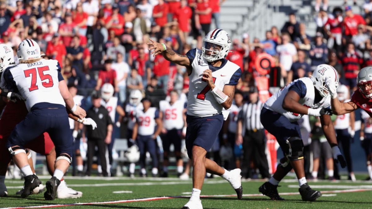 Players Have Sideline Scuffle During University of Arizona's Loss