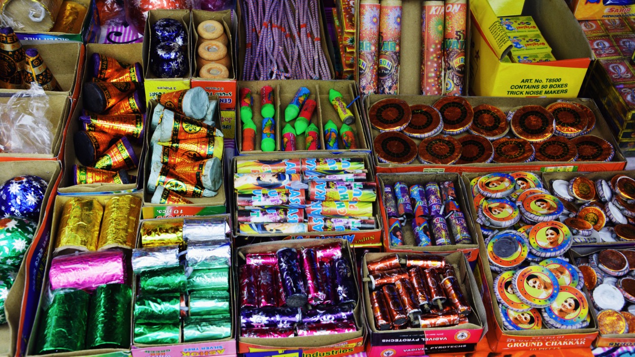 Fireworks Store In Florida Explodes After SUV Crash Ignited A Blaze