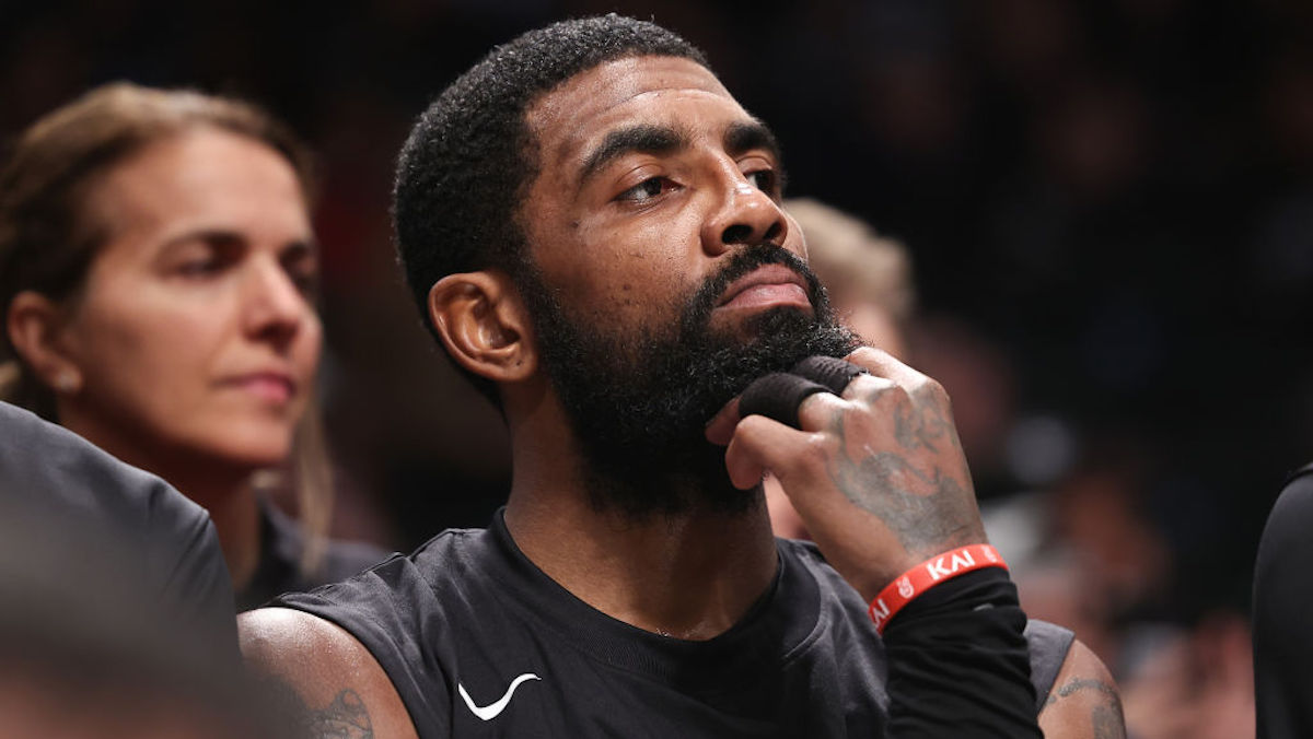 The Memes About What Kyrie Irving Will 'Research' In Dallas Are Hilarious
