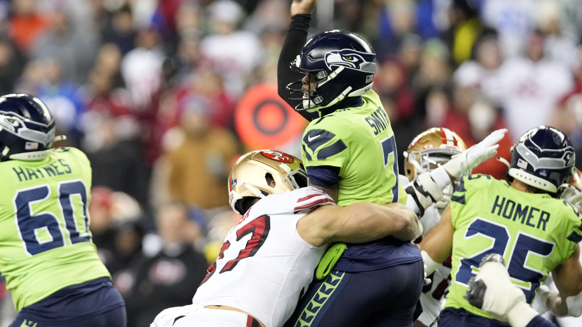 Fans Rip Refs For Egregious Roughing The Passer Call On Nick Bosa