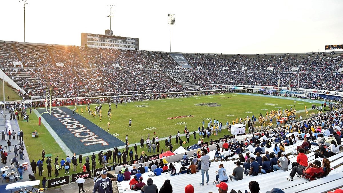 Deion Sanders Recommendation Set To Be Next Jackson State Coach