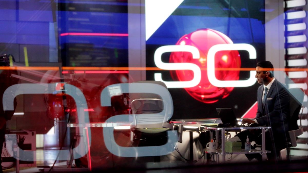 'This Is SportsCenter' Commercials Are Back With An Absolute Banger