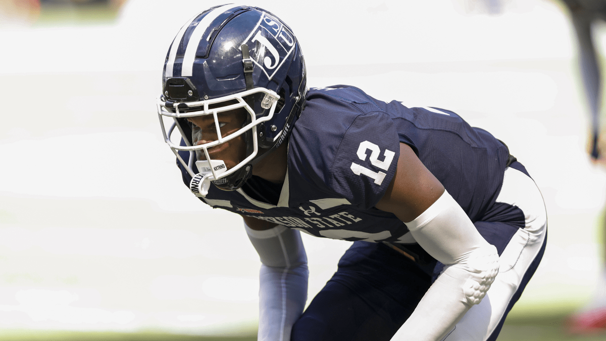 Travis Hunter Teases Transfer to Colorado In Viral Video