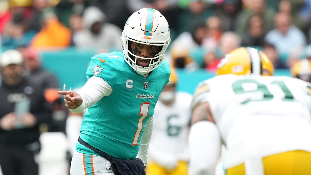 Dolphins Fans Argue Over Theory Tua Tagovailoa Suffered Concussion