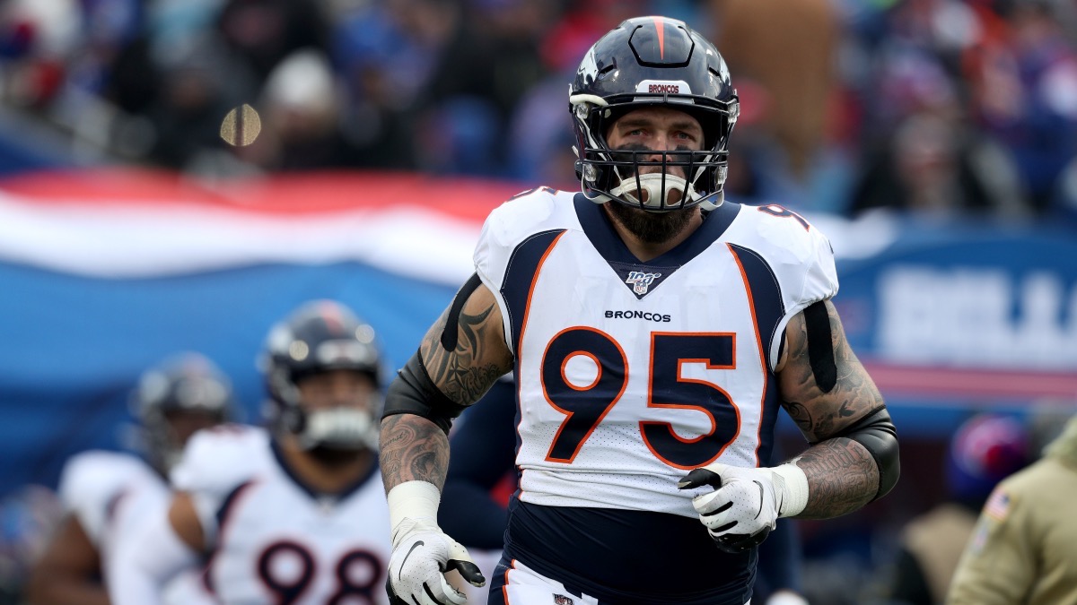 Former NFL Star Derek Wolfe Just Killed A HUGE Mountain Lion