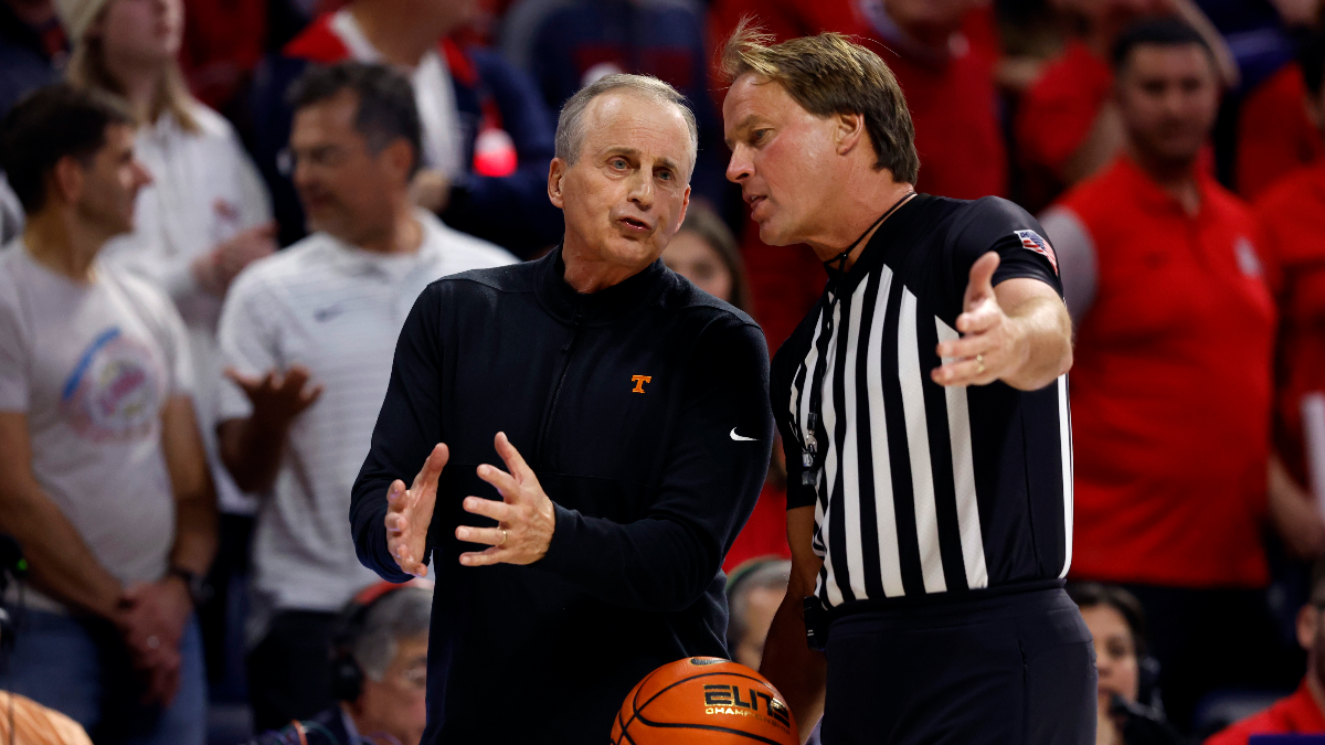 NCAA Ref's Insane Travel Schedule Shows Severity Of Refereeing Crisis