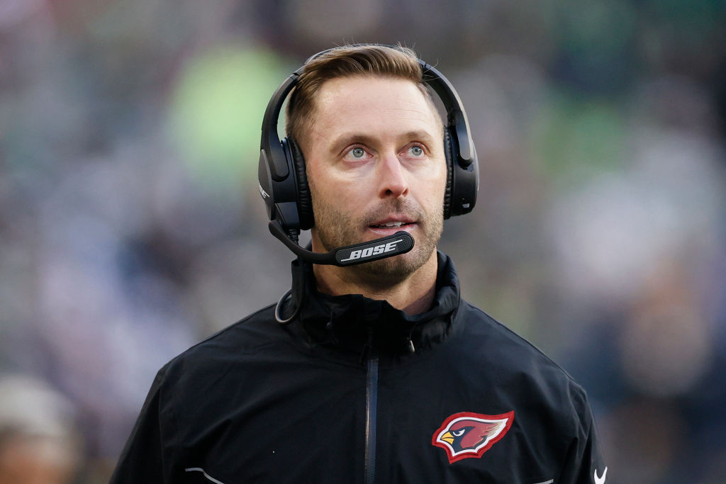 Kliff Kingsbury’s Model Girlfriend Shares Stunning Beach Photos While ...