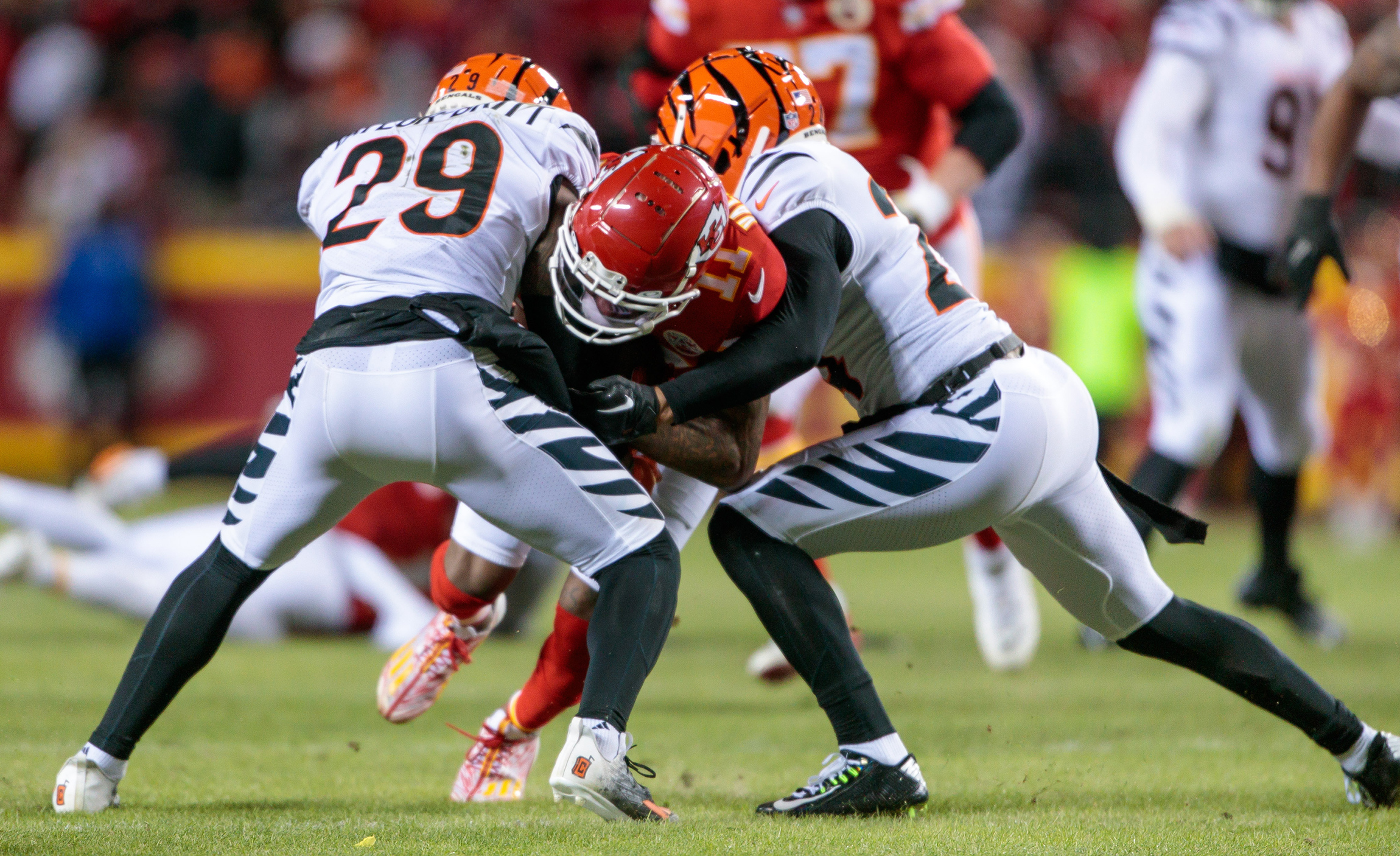 NFL Refs Botched Forward Progress Ruling In Bengals-Chiefs Game