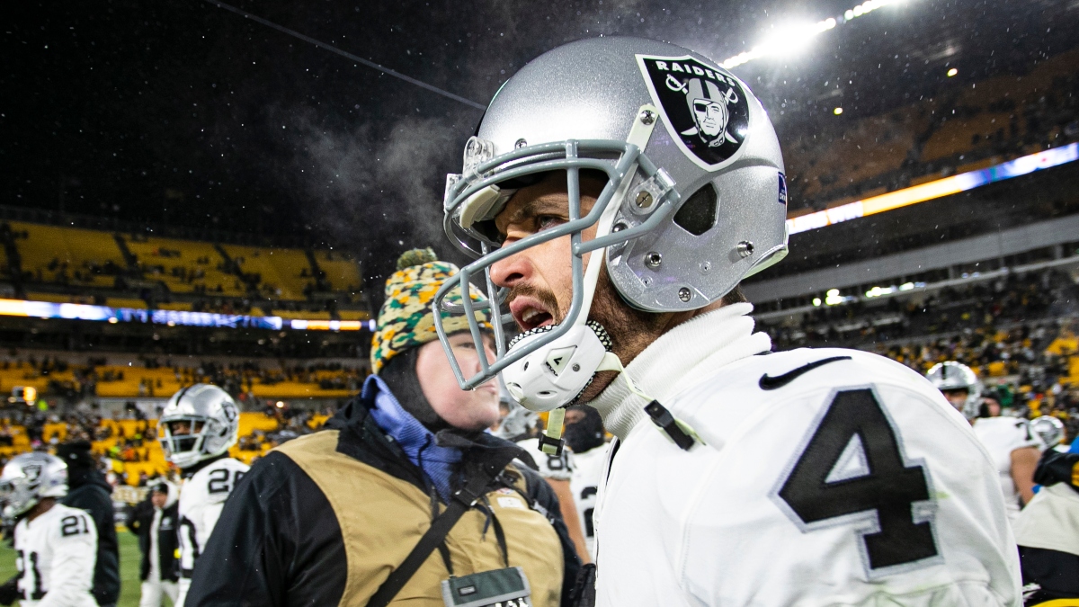 Raiders Rumors Suggest Derrek Carr Was Doomed To Fail All Along