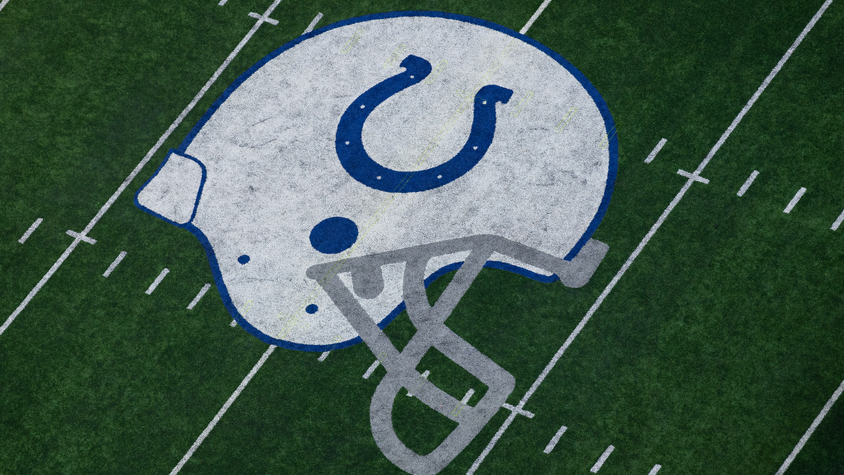 Manning Makes Shock Return To Indianapolis Colts At Tight Ends Coach