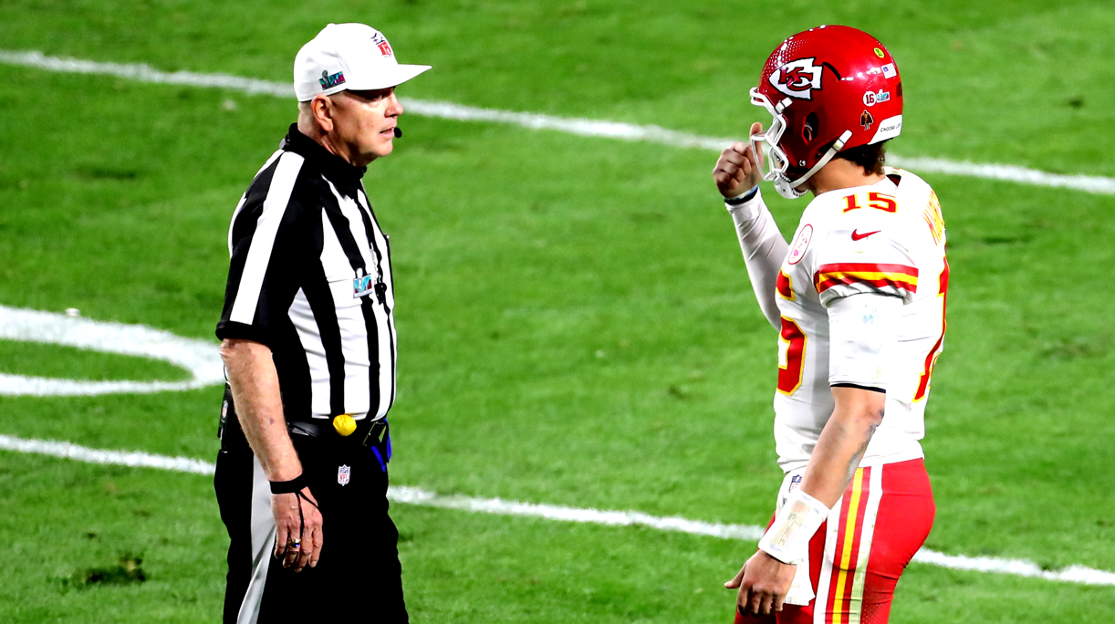 Mike Pereira Says NFL Doesn't Need Full-Time Officials, Fans Disagree