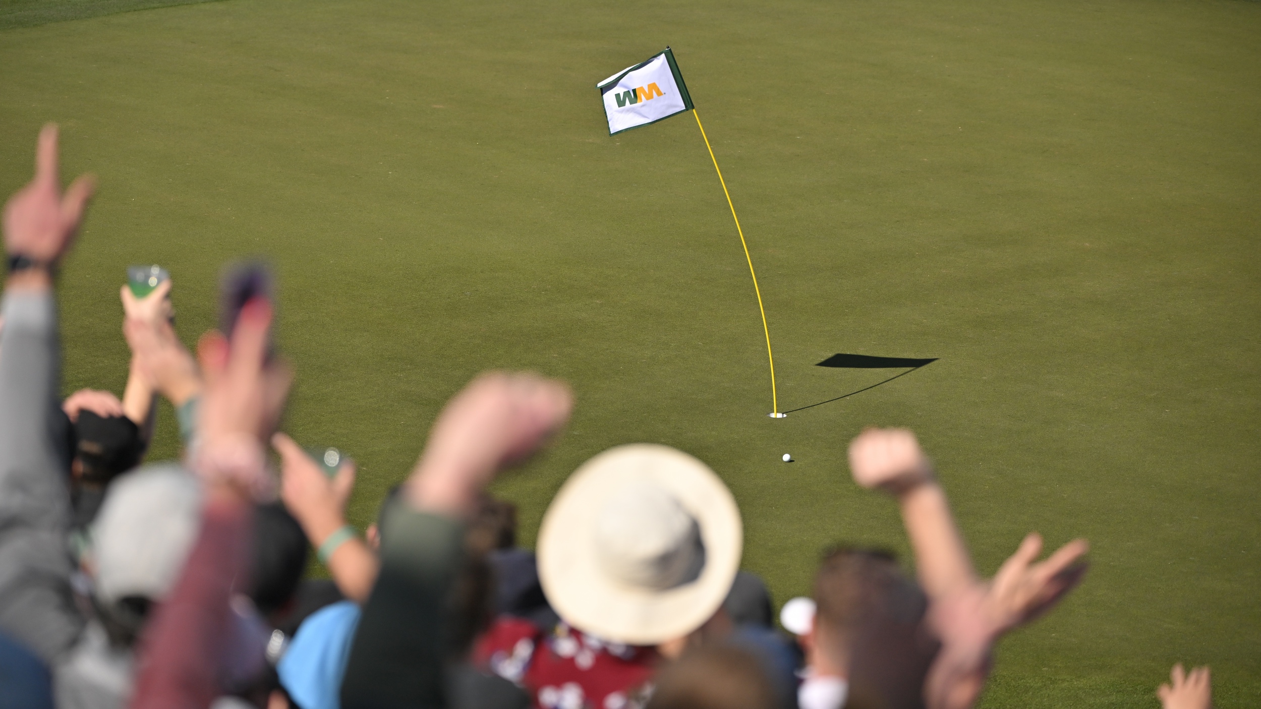 Golfer Grace Charis Latest Golf Course Outfit Pics Go Viral