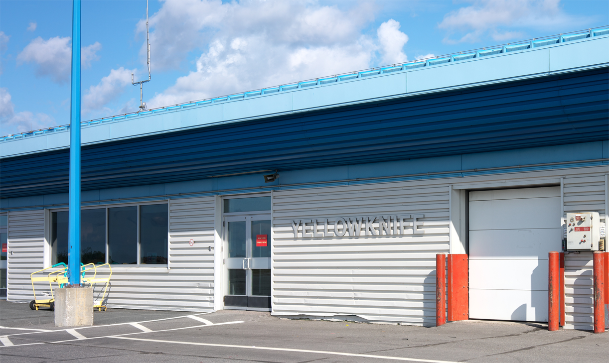 New Pilot Audio Reveals Encounter With UFOs Over Northern Canada