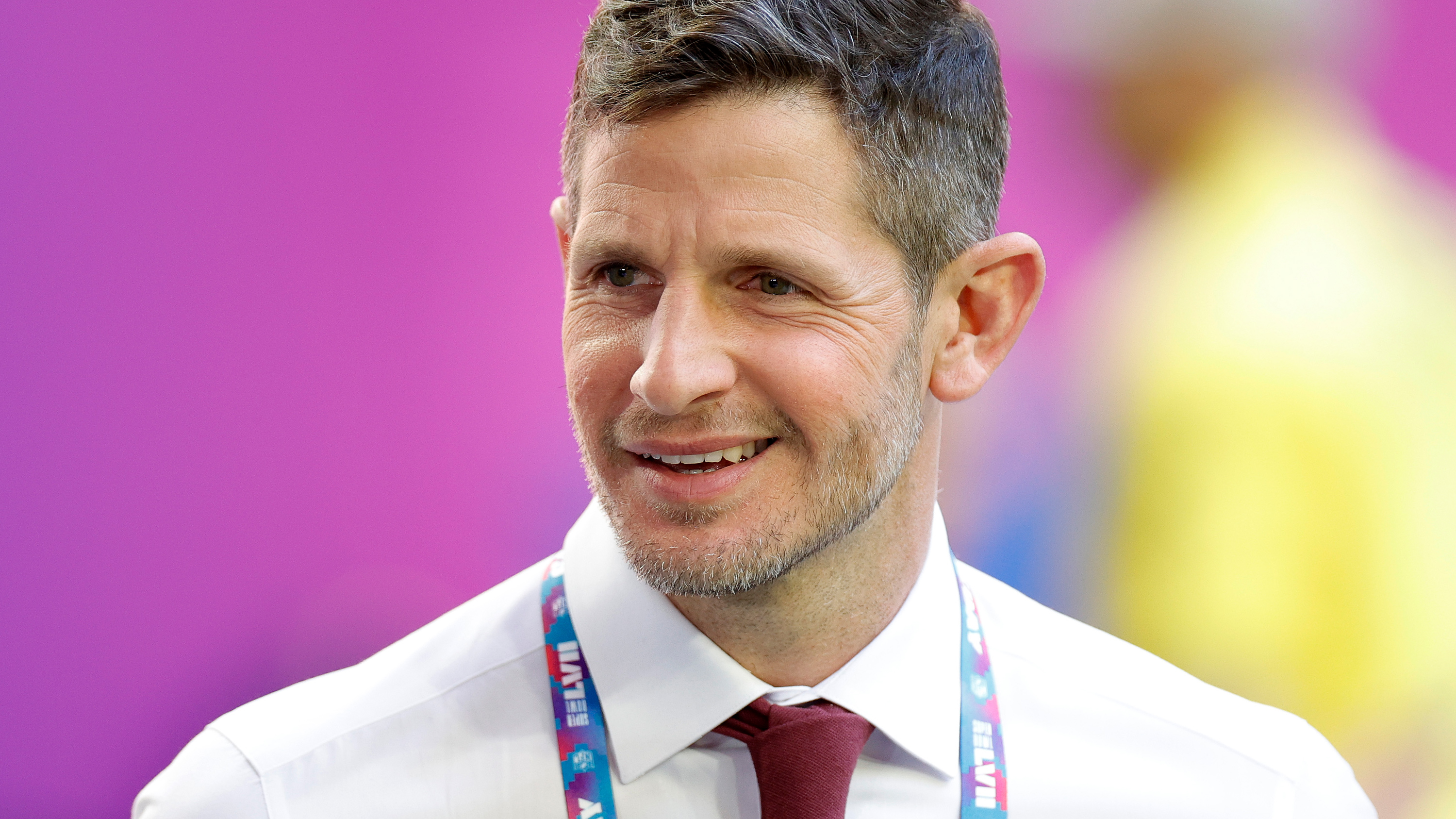 Dan Orlovsky Goes Viral Over Questionable Towel Washing Habit