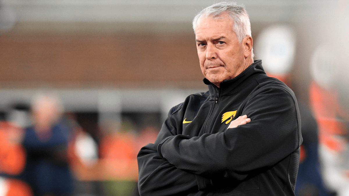 Iowa Auditor Calls For Head Of Hawkeyes Athletic Director Gary Barta