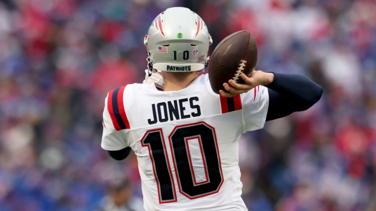 New England Patriots Coach Wouldn't Commit To Mac Jones