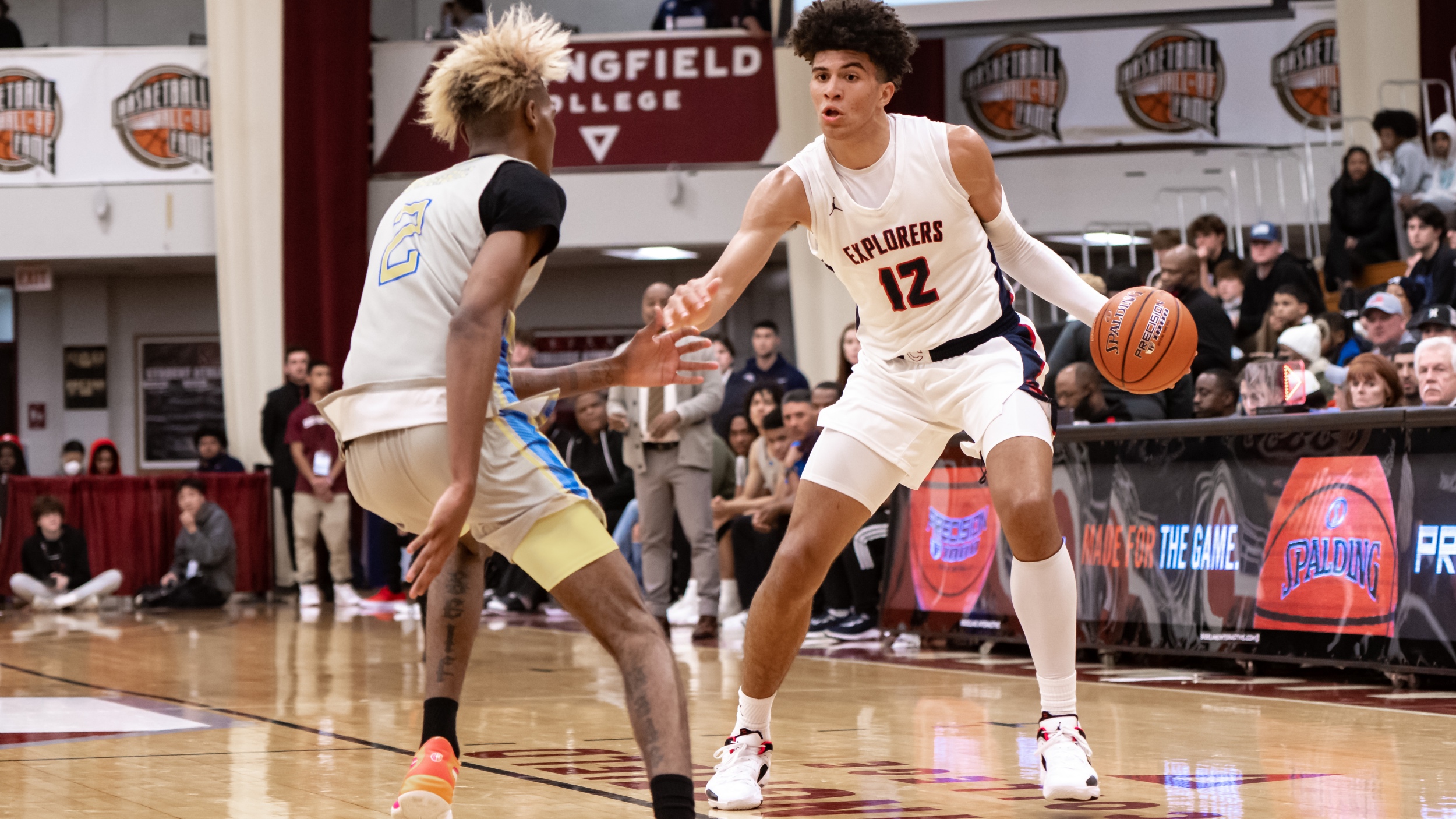 6'9" Cameron Boozer Named Gatorade National Player Of The Year