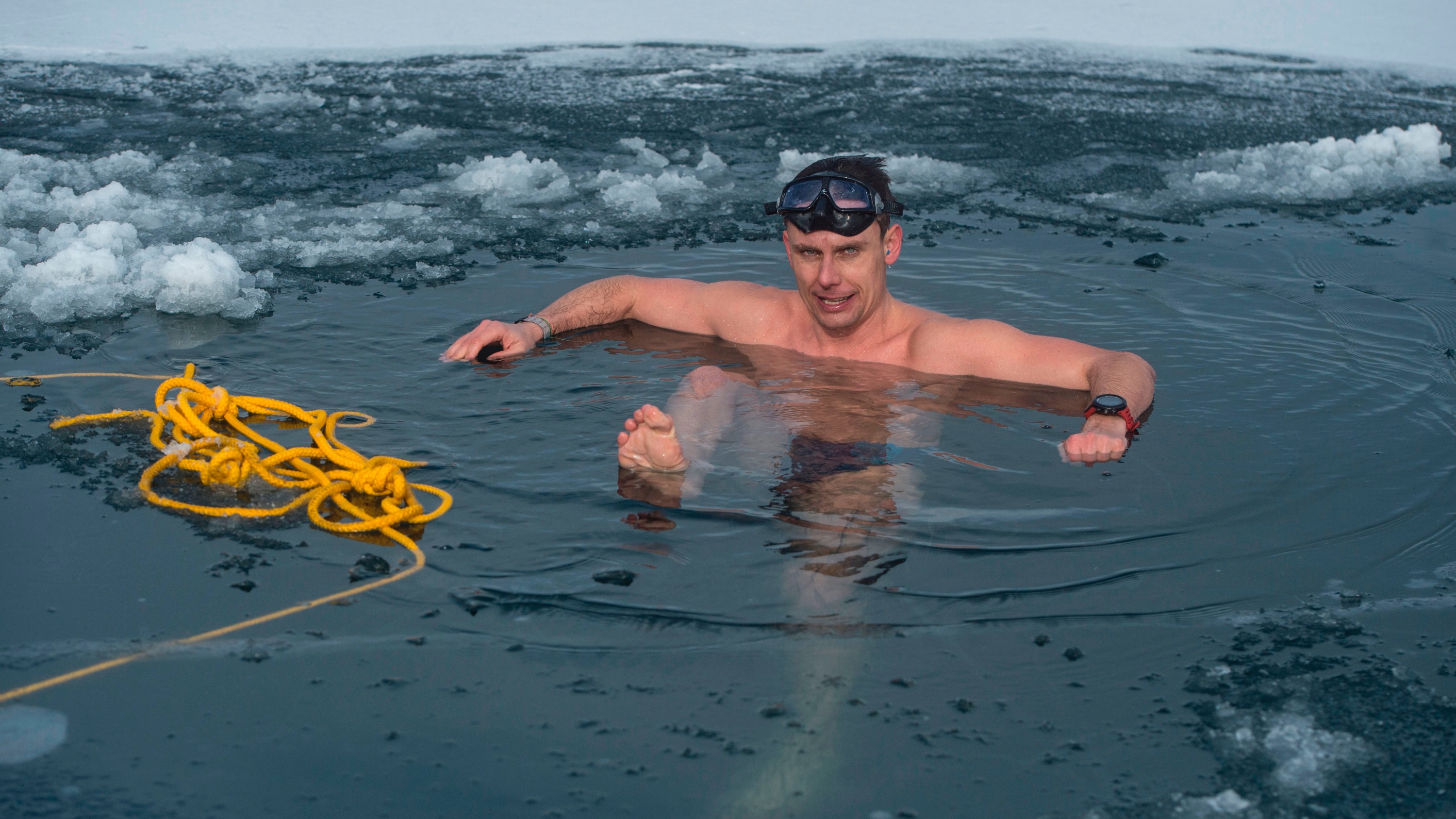 Free Diver Sets New World Record Diving 170 Feet Below Frozen Lake