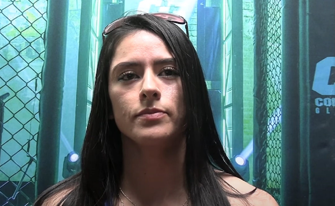 MMA Star/Model Lucero 'La Loba' Acosta Shares Stunning Workout Outfit ...