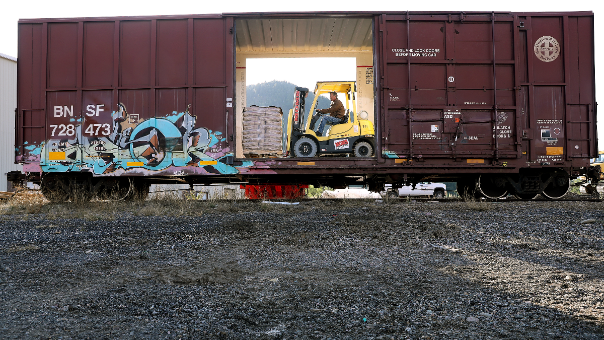 Beer Train Crash Leads To The Most 'Dudes Rock' Moment Ever