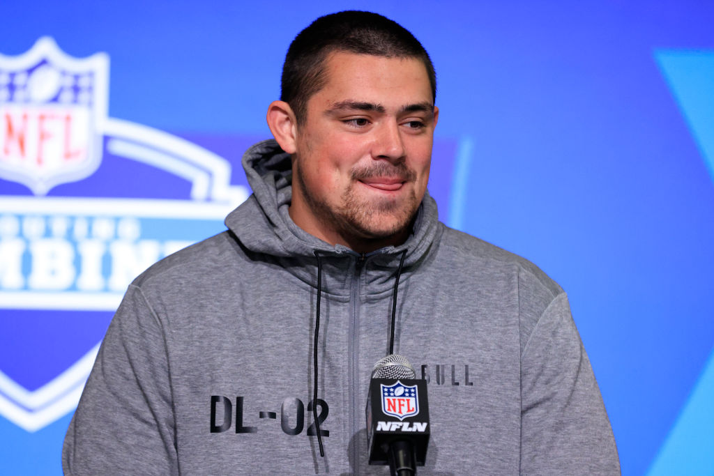 Bryan Bresee's Instagram Model Girlfriend Goes Viral During NFL Draft ...