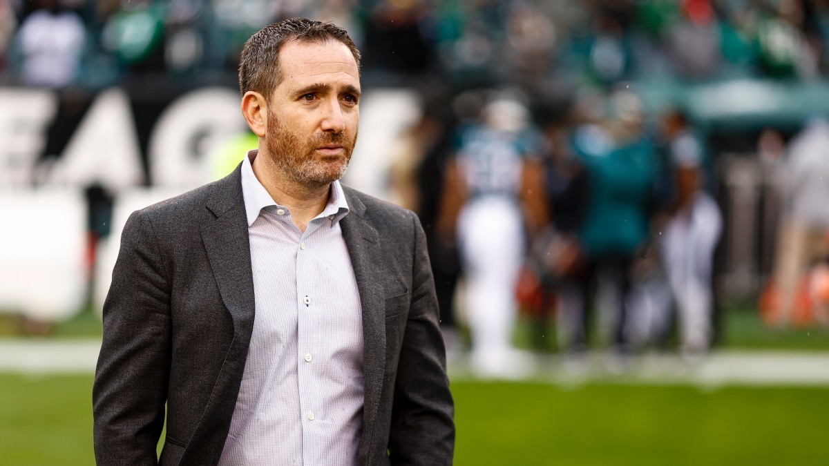 NFL GM Are Jealous Of Praise For Eagle GM Howie Roseman
