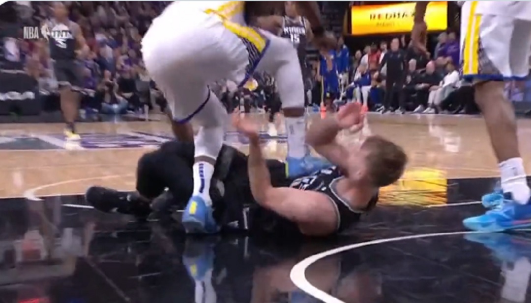 Draymond Green Stomping On Domantas Sabonis' Chest Becomes A Meme ...