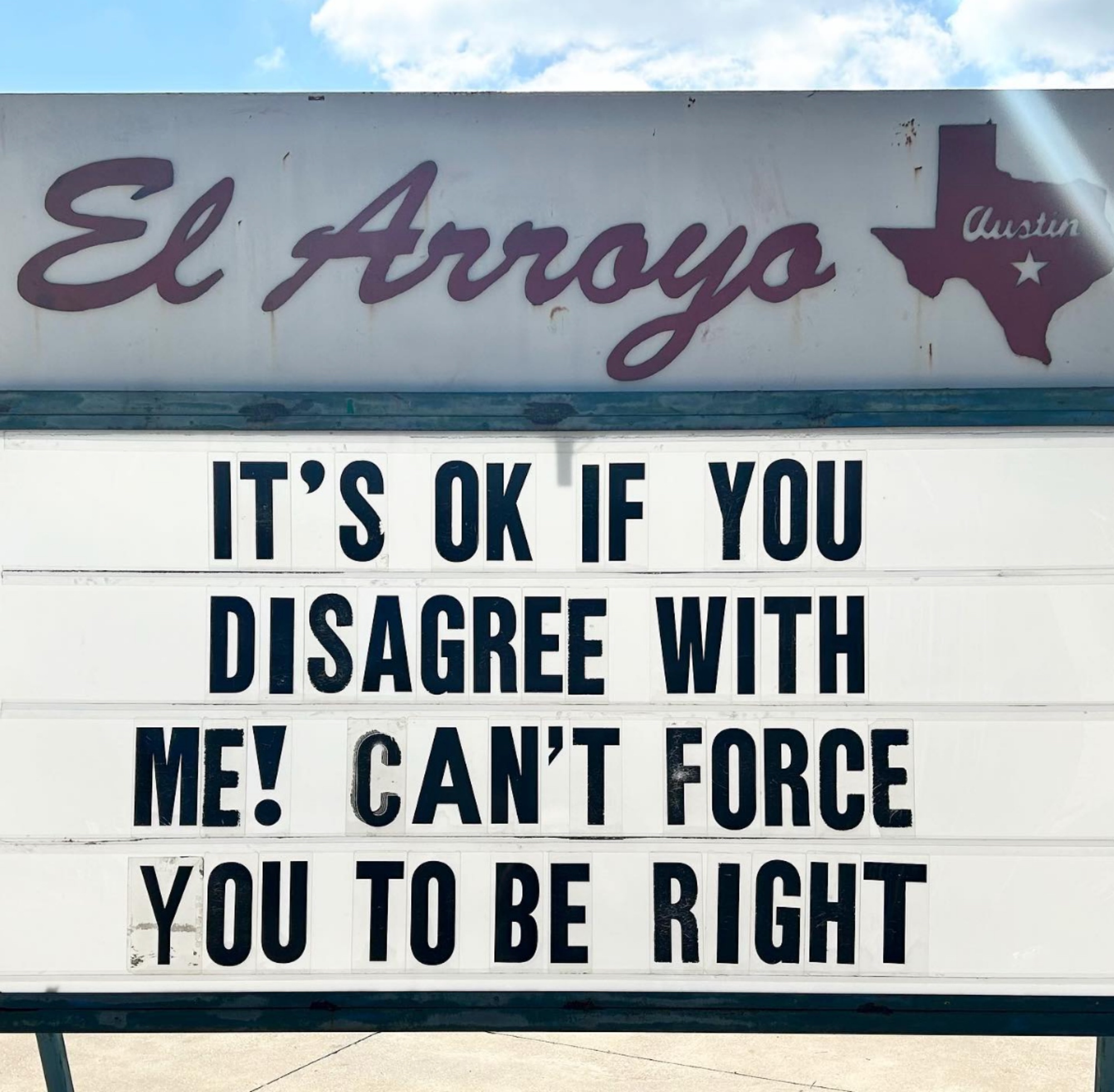 50 Of The Internet's Best Tweets And Funniest Memes Today