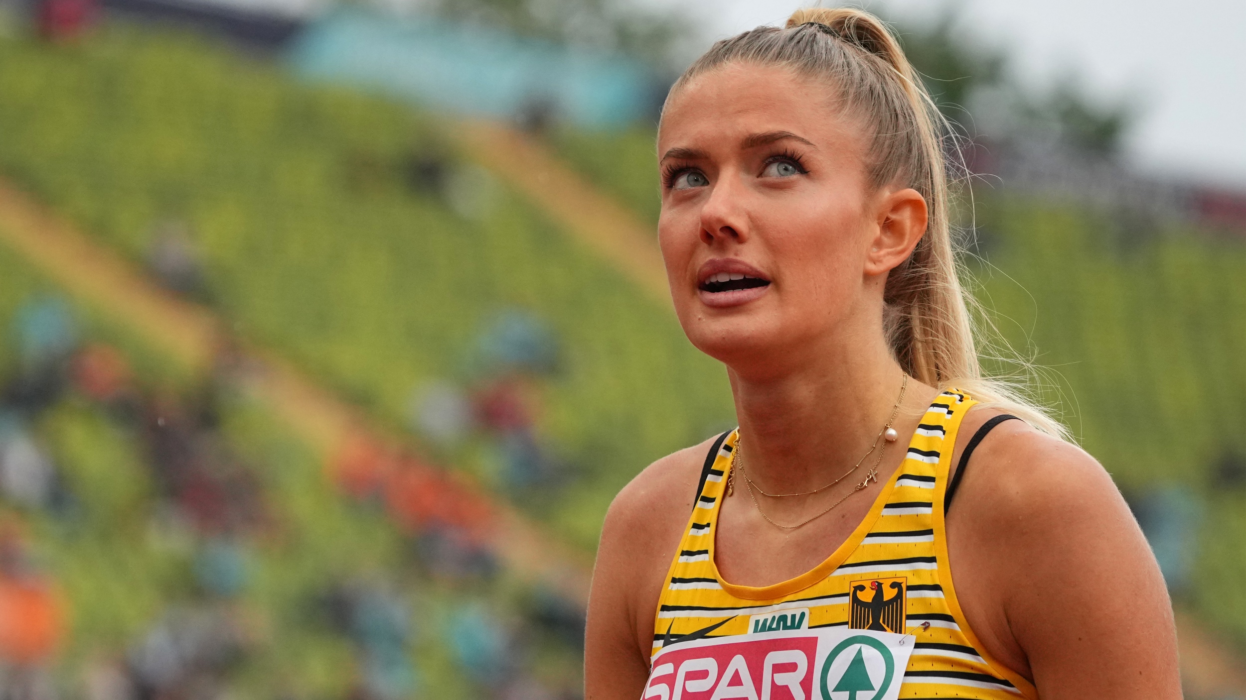 German Sprinter Alica Schmidt Shows Off Training Camp Workout