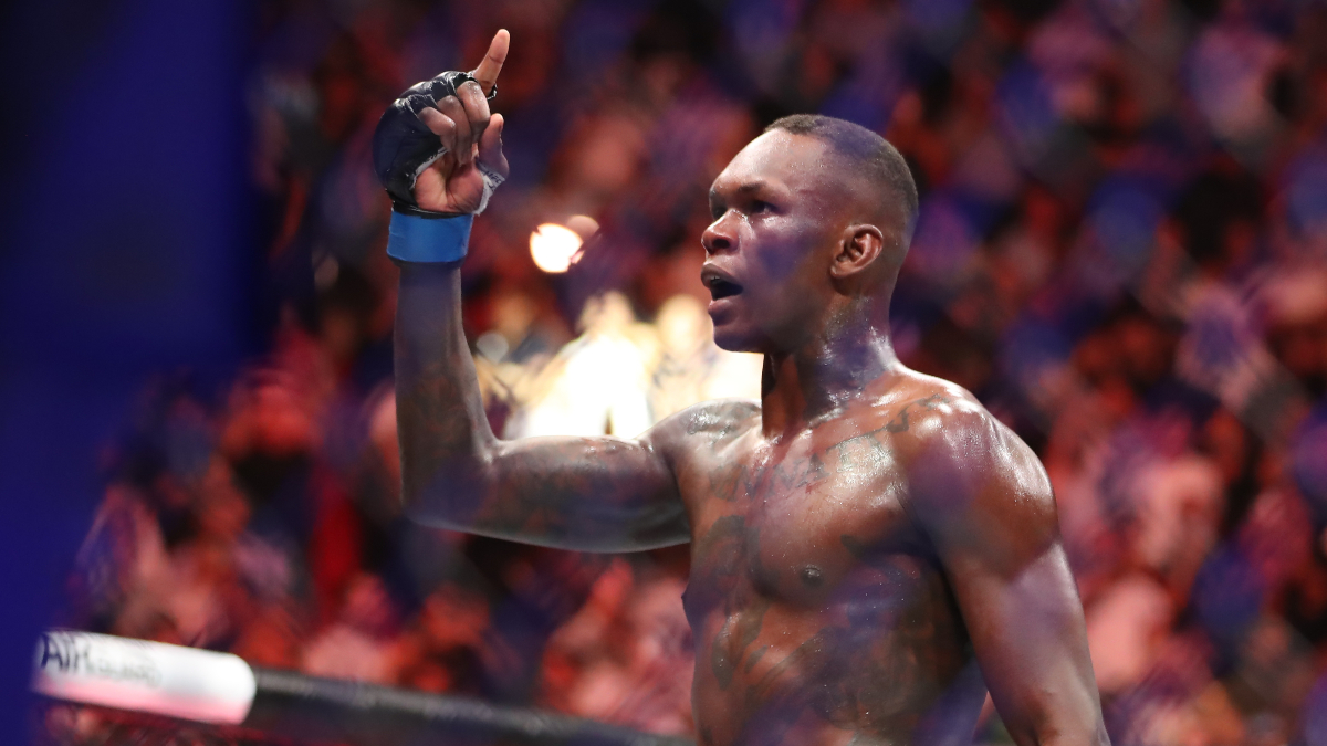 Israel Adesanya Reveals Serious Knee Injury Before UFC 287