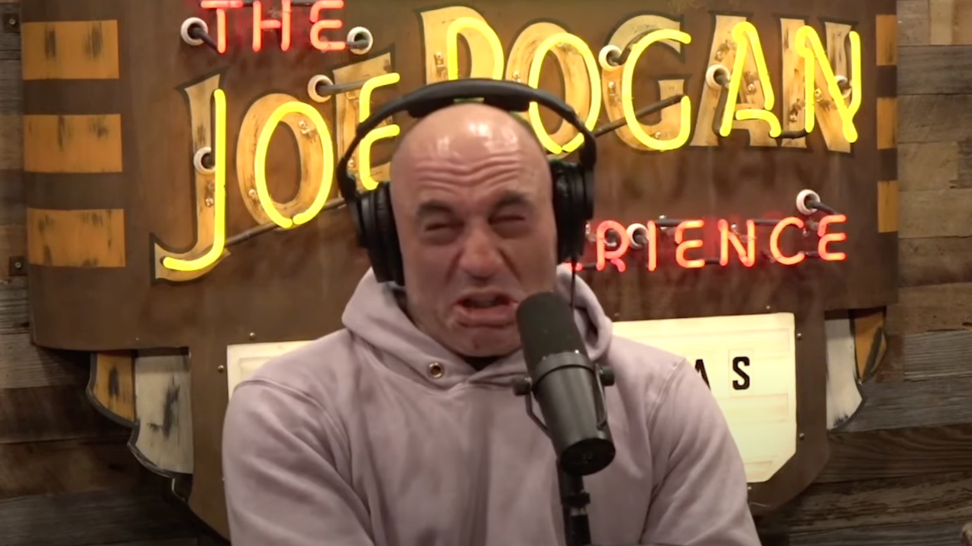 Joe Rogan Discusses Python Invasion Of Florida