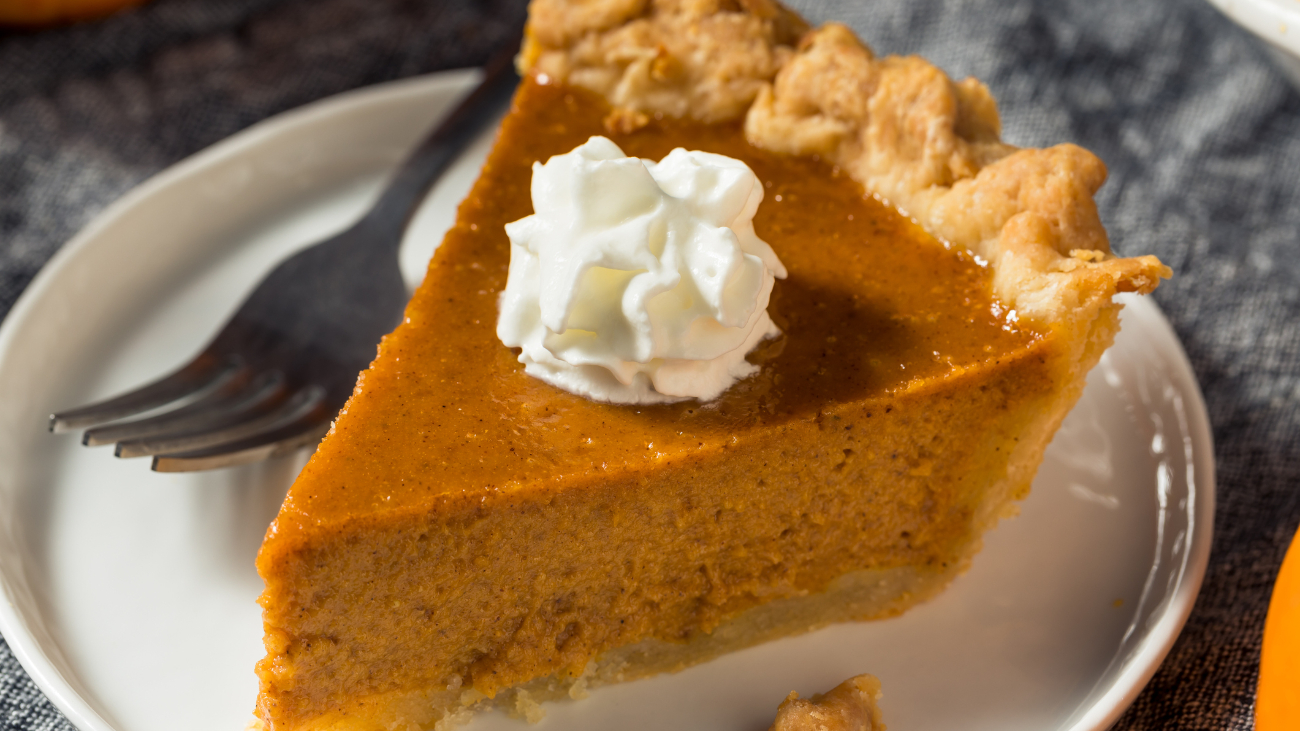 Fans React To Mel Kiper's Pumpkin Pie Eating Strategy