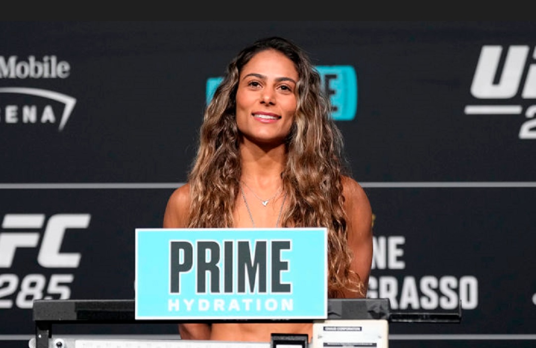 UFC Star Tabatha Ricci's Bathing Suit Photo Goes Viral - BroBible