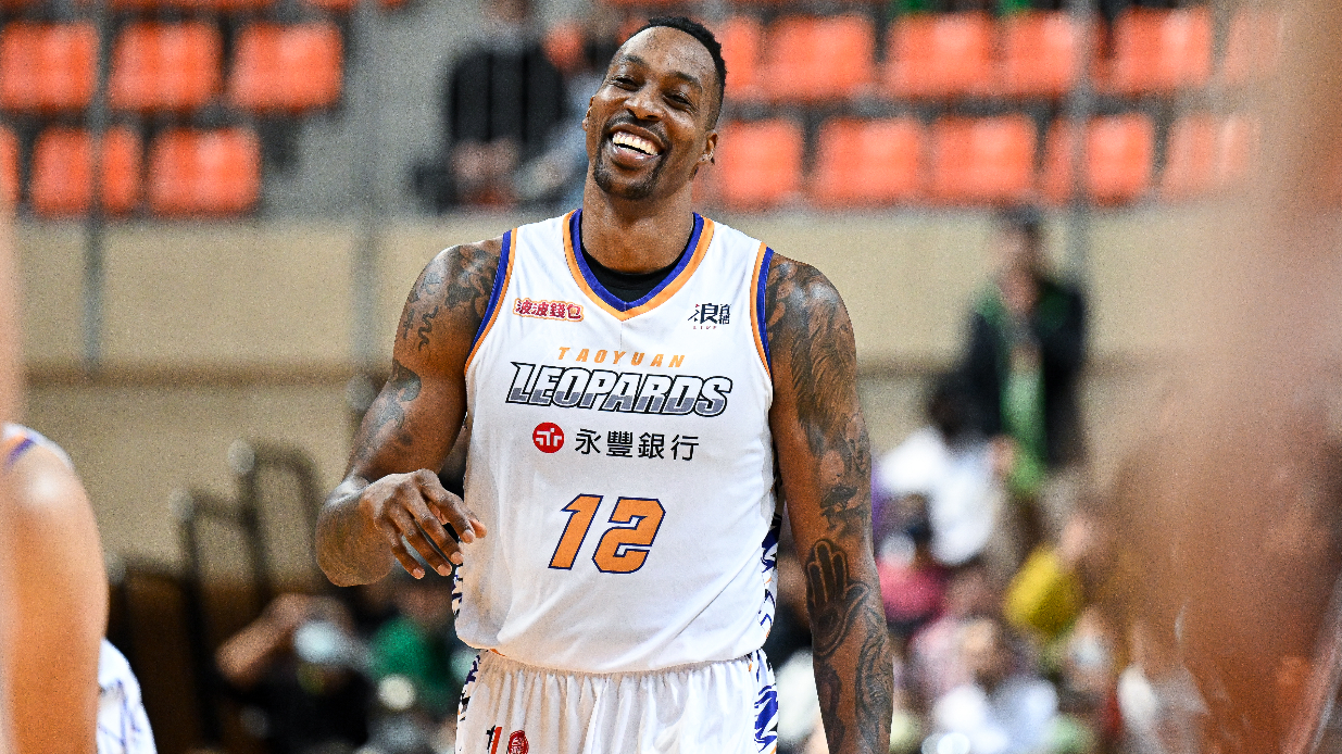 Dwight Howard Is Recruiting NBA Players To Join Him In Taiwan