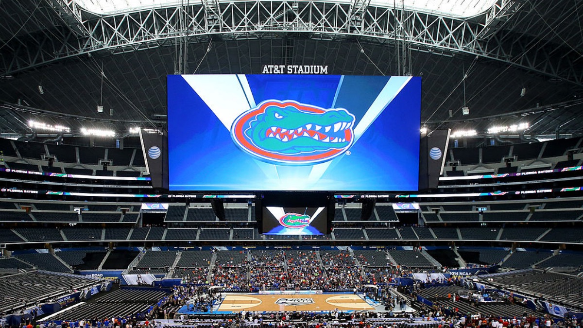 Florida Gators Get Commitment From 7'2" Basketball Receruit