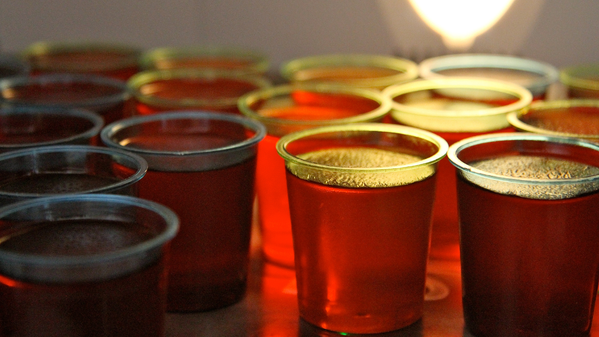 LSU Fans Grab Early Lead In CWS Jello Shot Challenge