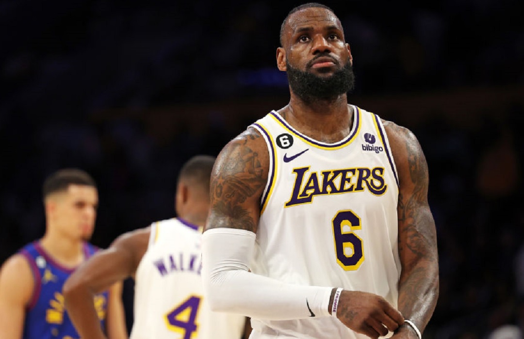 LeBron James Reacts To Nuggets Trolling Him In Bizarre, Nonsensical ...