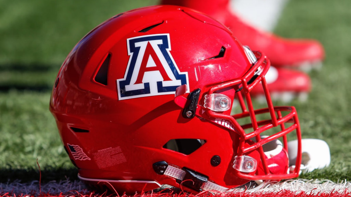 Arizona Wildcats Land Top Football Recruit In Program History