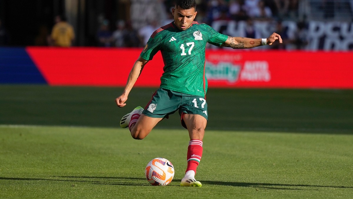 Fans Roast The Mexico National Team After Awful Loss To Qatar