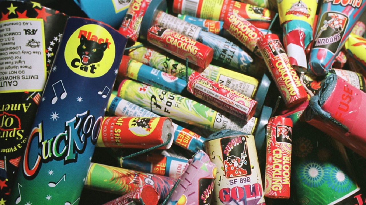 Twitch Streamers Have A Fireworks War Inside Of A House And The Videos ...